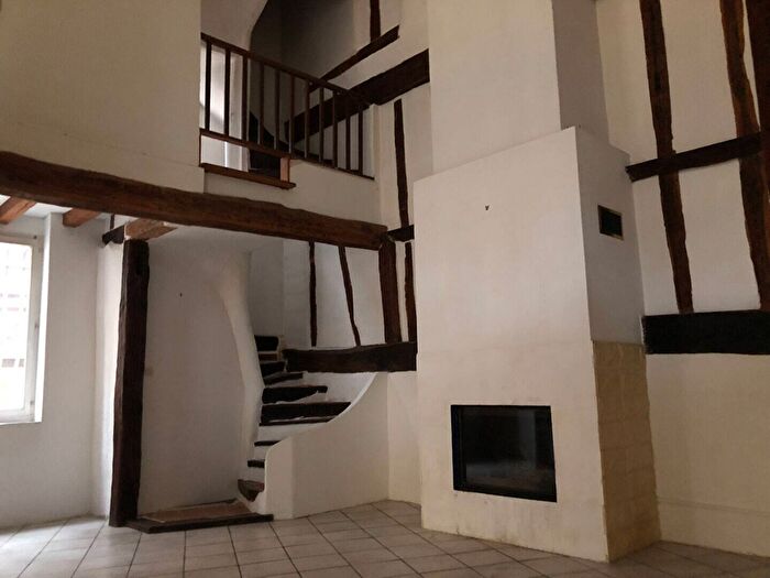 Maison à louer - Vétheuil - 4 pièces - 2 chambres