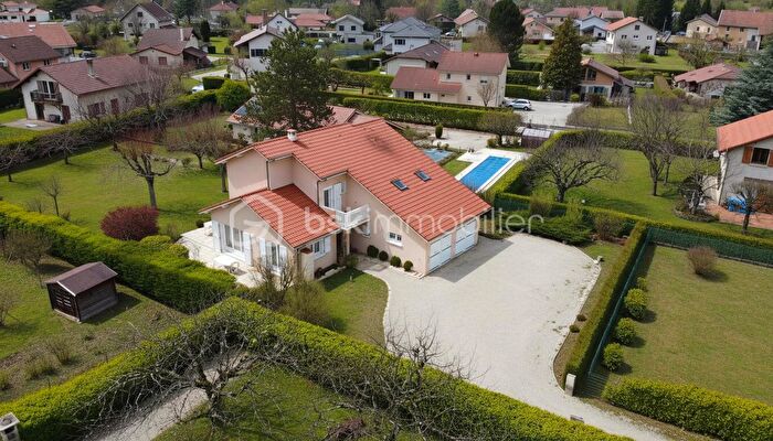 Maison à vendre - Saint-Étienne-de-Crossey - 5 pièces - 4 chambres