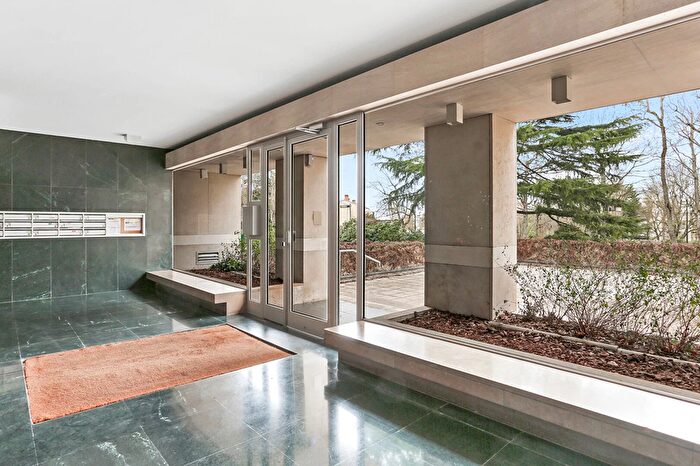 Appartement à vendre - Garches, La Verboise, Janvier - 4 pièces - 3 chambres