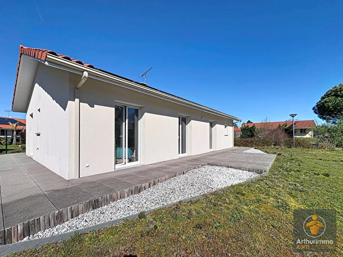Maison à vendre - Bias - 3 pièces - 2 chambres
