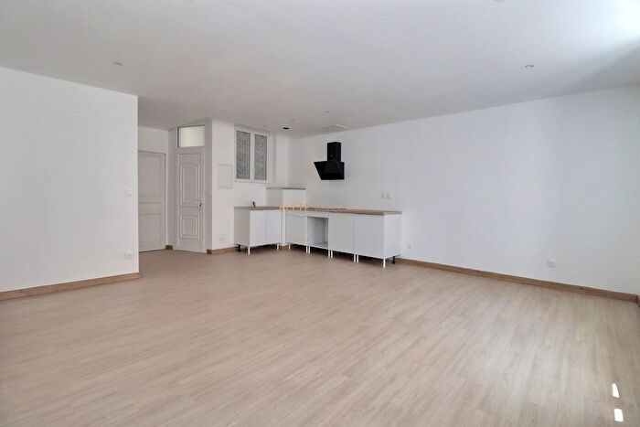 Appartement 2 pièces à vendre à Marseille 2ème, Hôtel de ville