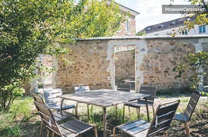 Appartement à louer - Centre Ville Nord Ouest, Fontainebleau - 1 pièce