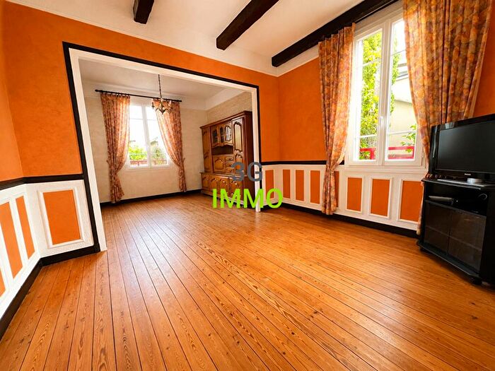 Maisons à vendre et appartements à louer - 2