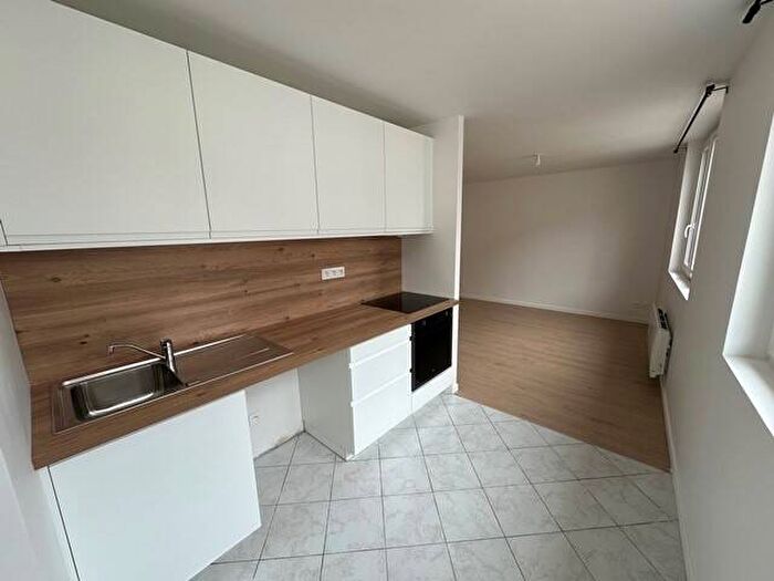 Centre Ville, Amiens : Appartement 1 pièce à louer