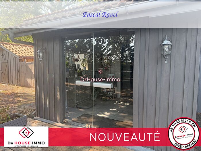 Saint-Jean-d'Illac : Maison 7 pièces à vendre