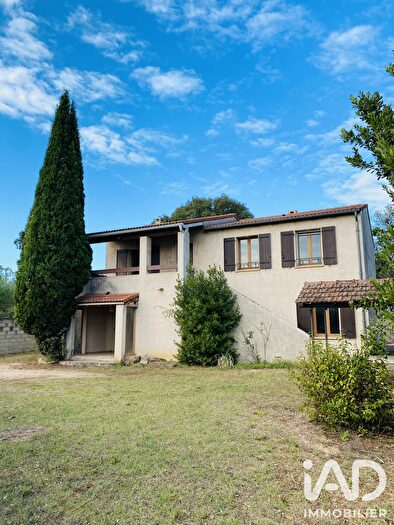 Pont-Saint-Esprit : Maison 6 pièces à vendre