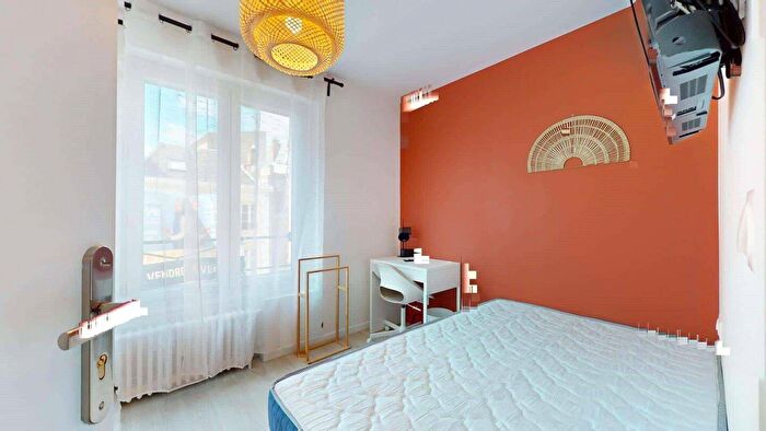 Appartement à louer - Centre Ville, Amiens - 1 pièce