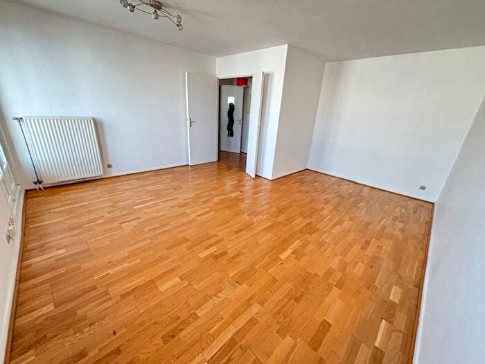Appartement à louer - Montigny-le-Bretonneux - 2 pièces - 1 chambre