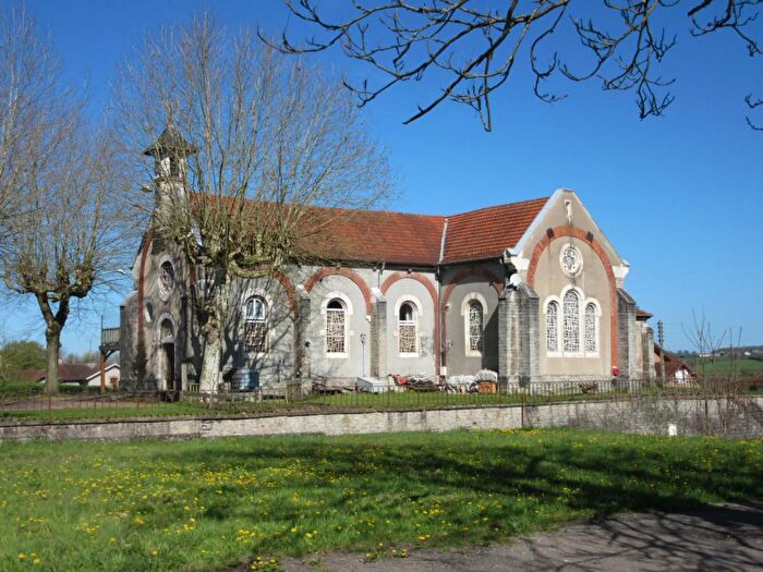 Maison à vendre - Montceau-les-Mines - 4 pièces - 2 chambres