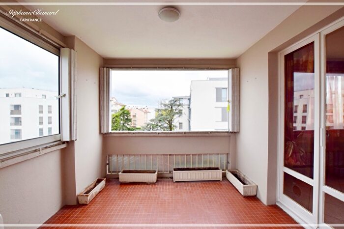 Appartement 5 pièces à vendre à Lyon 8ème, La Plaine, Santy