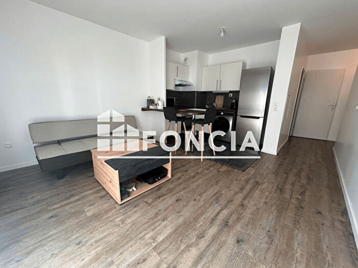 Appartement à vendre - Fresnes, Centre-ville - 2 pièces - 1 chambre