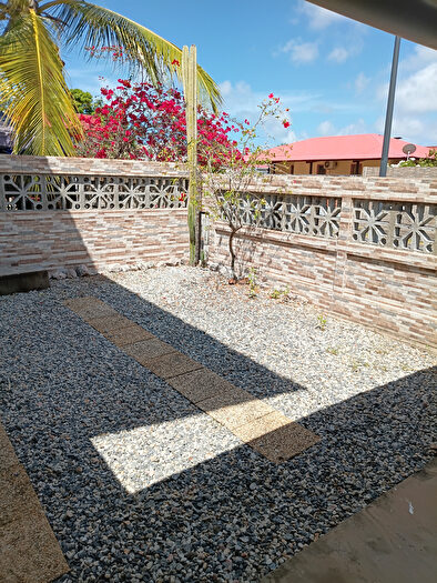 Maison 4 pièces à louer à Kourou
