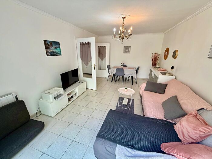 Appartement 2 pièces à louer à Nice, Fabron
