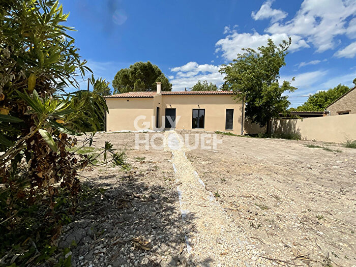 Maison 4 pièces à vendre à LIsle-sur-la-Sorgue, Névons