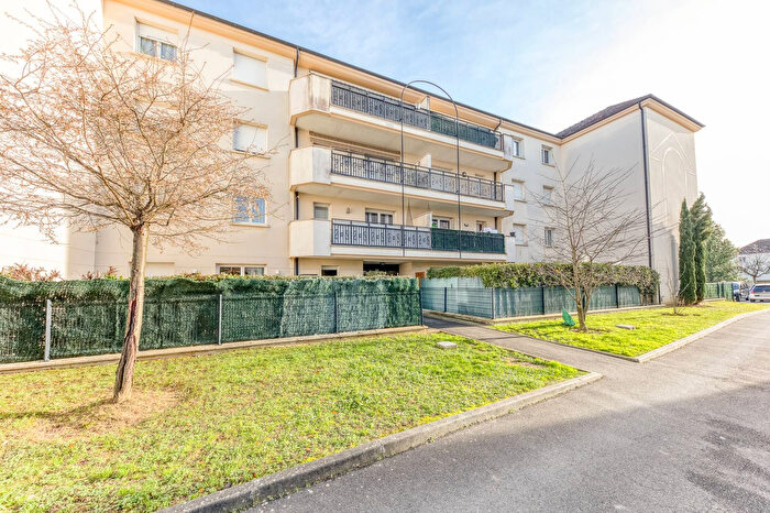 Appartement à vendre - Pontault-Combault, Berchères - 3 pièces - 2 chambres