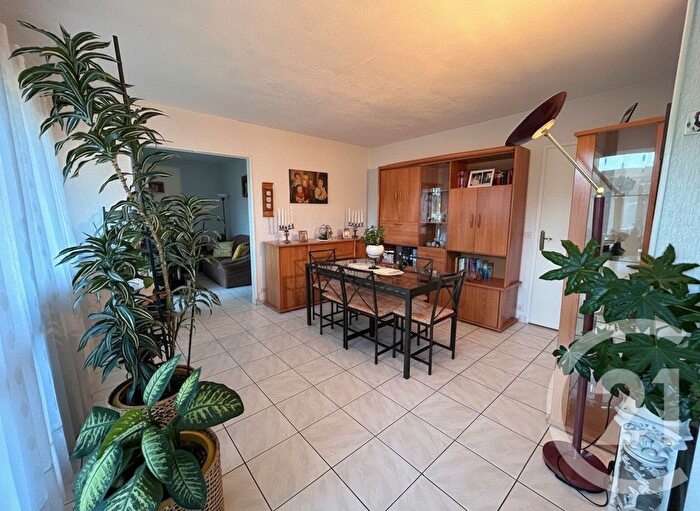 Les Mureaux, Grand Ouest : Appartement 3 pièces à vendre