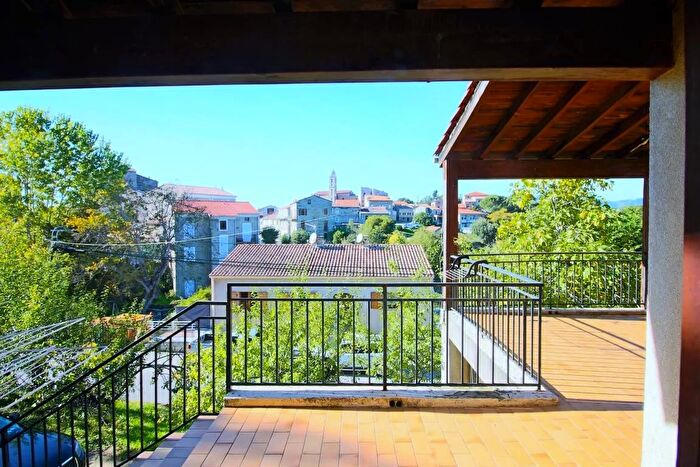 Maison à vendre - Moca-Croce - 5 pièces - 4 chambres