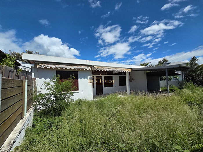 Maison à vendre - Saint-Paul, Centre-ville, Etang - 4 pièces - 3 chambres