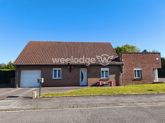 Neuf-Mesnil : Maison 8 pièces à vendre