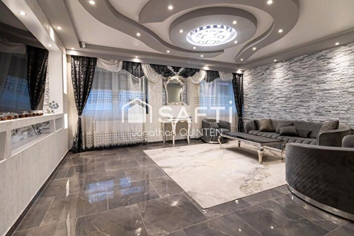 Maison à vendre - Lhôpital - 6 pièces - 4 chambres