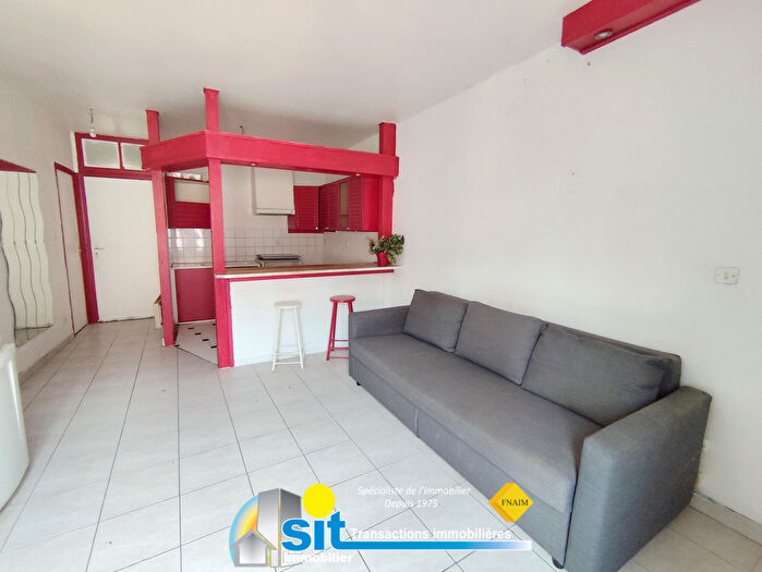 Appartement à vendre - Vienne, Saint-Martin - 2 pièces - 1 chambre