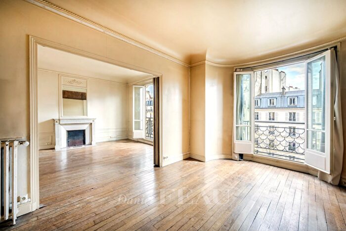 Appartement à vendre - Paris e , Champ de Mars - 5 pièces - 3 chambres