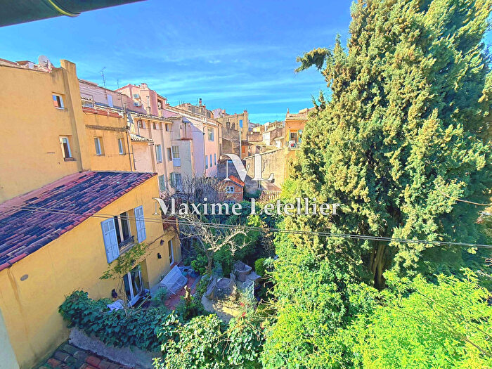 Appartement à vendre - Aix-en-Provence, Centre-ville - 3 pièces - 2 chambres