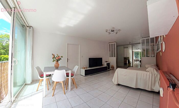 Appartement 4 pièces à vendre à Saint-Étienne, Bernay, Valfuret