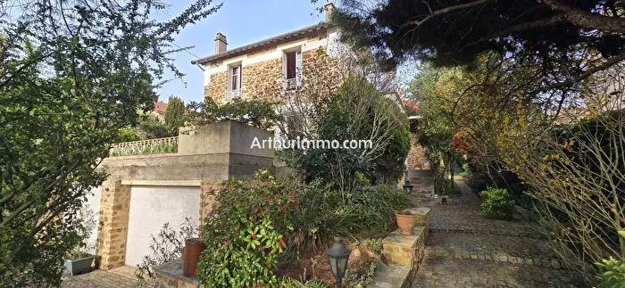 Maison à vendre - Sucy-en-Brie, Petit Val, Côte - 6 pièces - 5 chambres