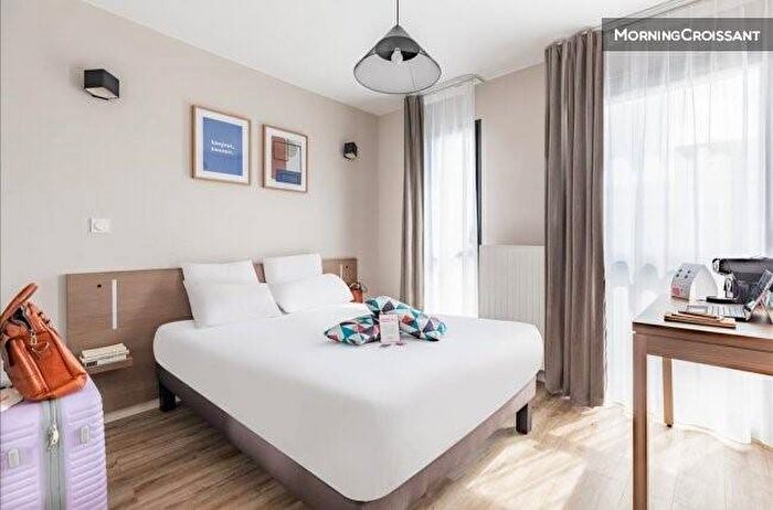 Appartement à louer - Saint Serge-Ney-Chalouère, Angers - 1 pièce