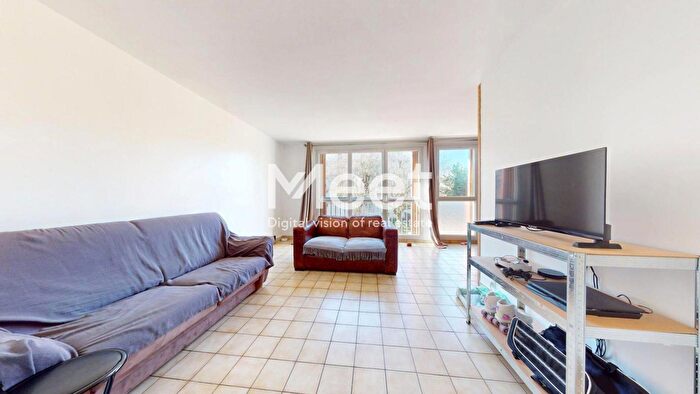 Appartement à louer - Vitry-sur-Seine, Moulin Vert - 4 pièces - 2 chambres