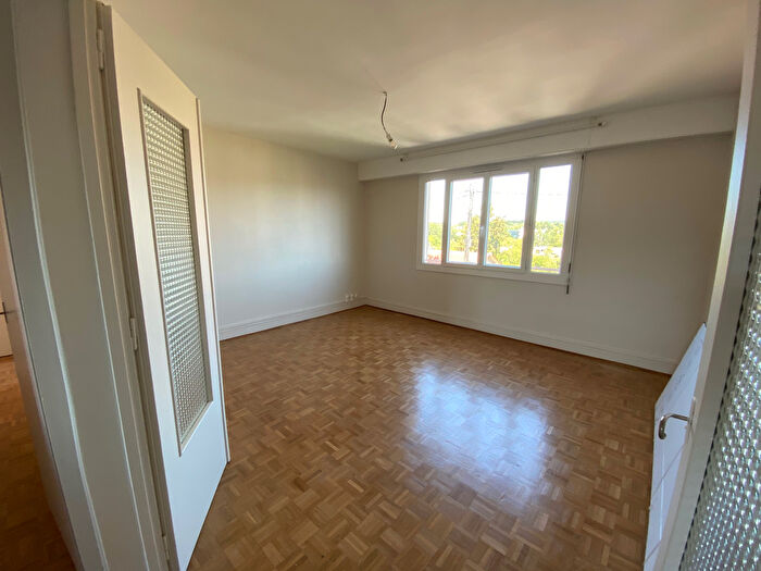 Appartement 3 pièces à Arpajon, à louer