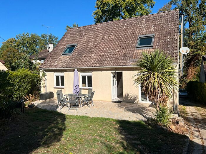Saint-Chéron : Maison 6 pièces à vendre