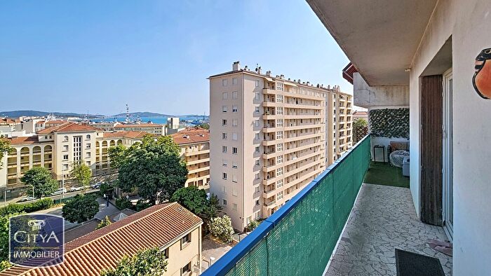 Toulon, Saint-Roch : Appartement 4 pièces à vendre