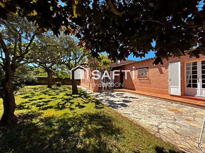 Sainte-Anastasie-sur-Issole - Maison 4 pièces à vendre