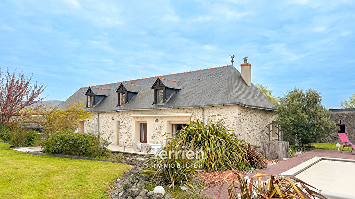 Maison à vendre - Saint-Aubin-de-Luigné - 5 pièces - 4 chambres
