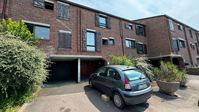 Maison à vendre - Courcouronnes, Hôpital, Marchais Guesdon, Orme à Martin - 6 pièces - 3 chambres