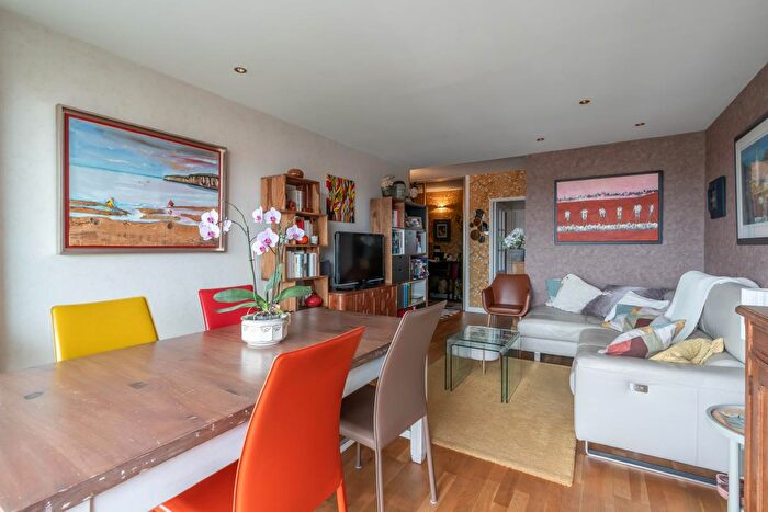 Appartement à vendre - Joinville-le-Pont, Polangis - 3 pièces - 2 chambres