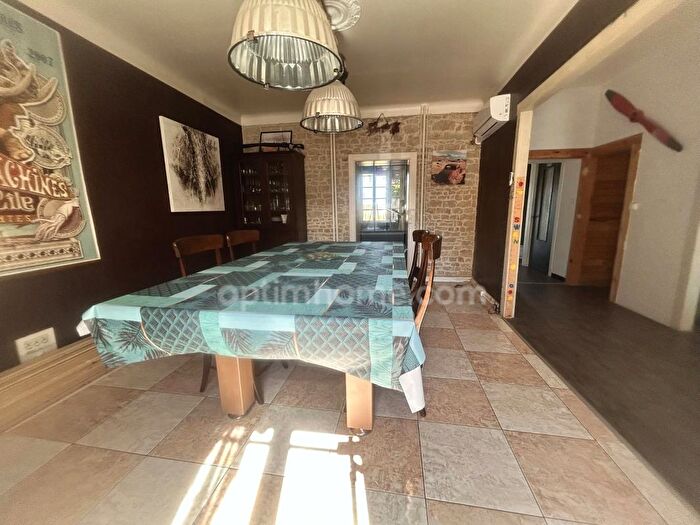 Sainte-Hermine : Maison 6 pièces à vendre
