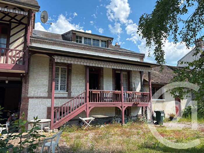 Maison à vendre - Ivry-la-Bataille - 10 pièces - 7 chambres