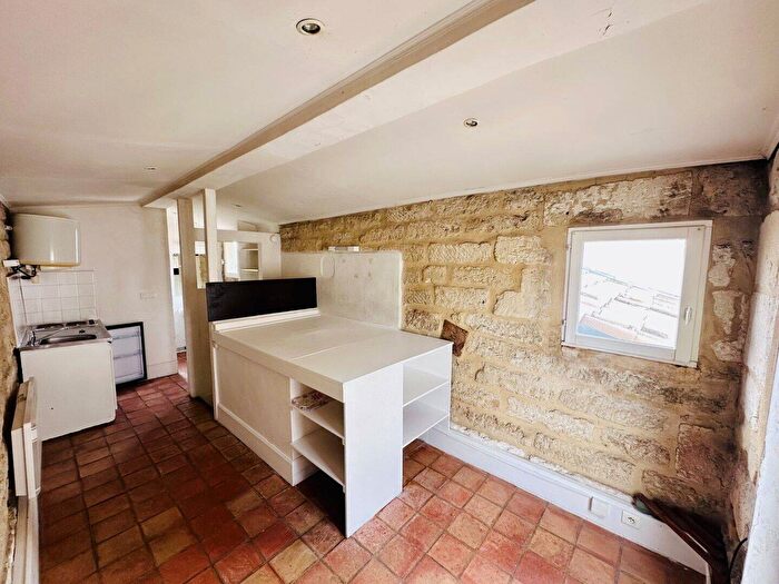 Appartement à louer - Centre Historique, Montpellier - 1 pièce