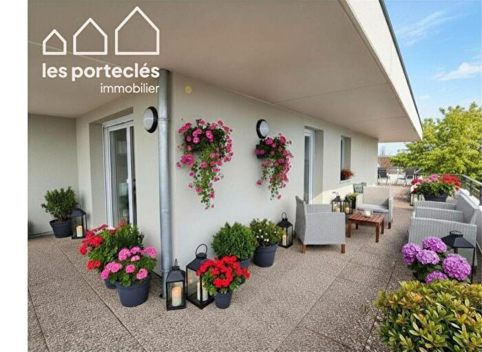 Appartement à vendre - Sélestat, Proche centre-ville - 3 pièces - 2 chambres