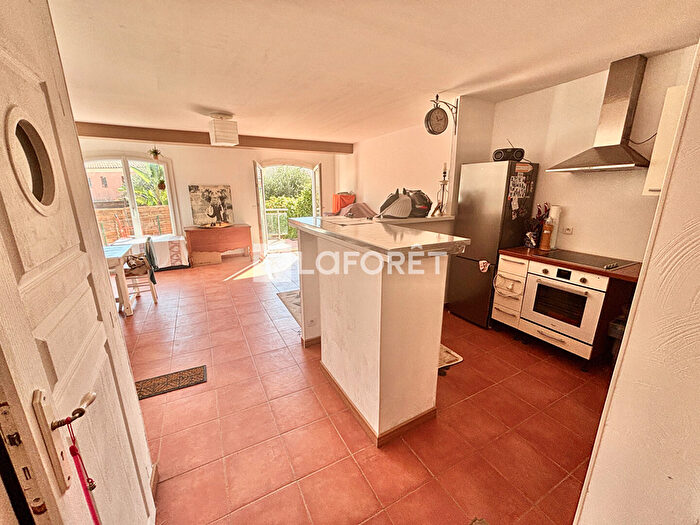 Appartement à vendre - Saint-Laurent-du-Var, Jacquons, Plateaux Fleuris - 3 pièces - 2 chambres