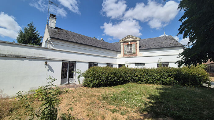 Maison 9 pièces à Quevauvillers, à louer