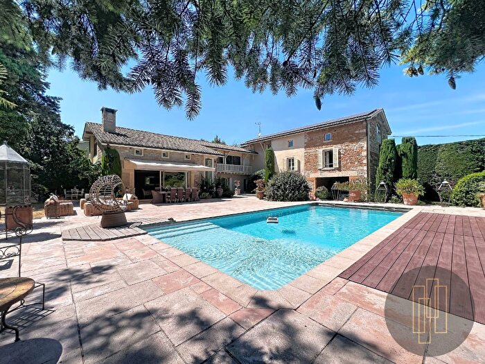 Morancé : Maison 10 pièces à vendre