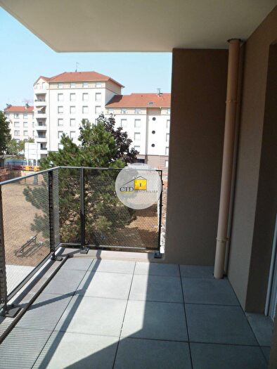 Appartement 3 pièces à Grandclément, Villeurbanne, à louer