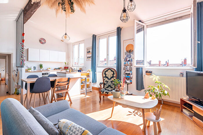 Appartement à vendre - Lyon e , Croix Rousse Est - 4 pièces - 3 chambres