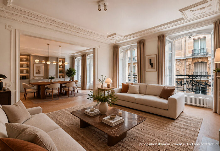 Paris 7ème, Breteuil : Appartement 6 pièces à vendre