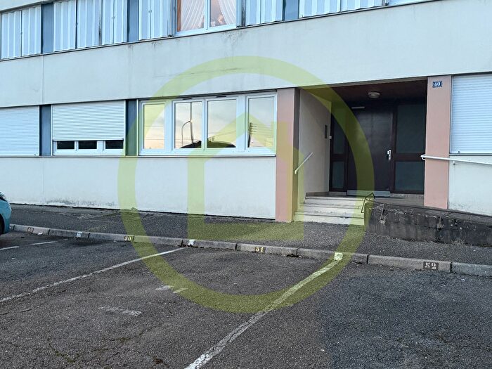 Appartement à vendre - Grand-Charmont - 3 pièces - 2 chambres