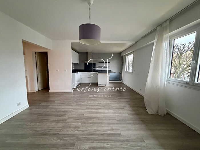 Appartement à vendre - Saint-Maur-des-Fossés, Adamville - 5 pièces - 3 chambres